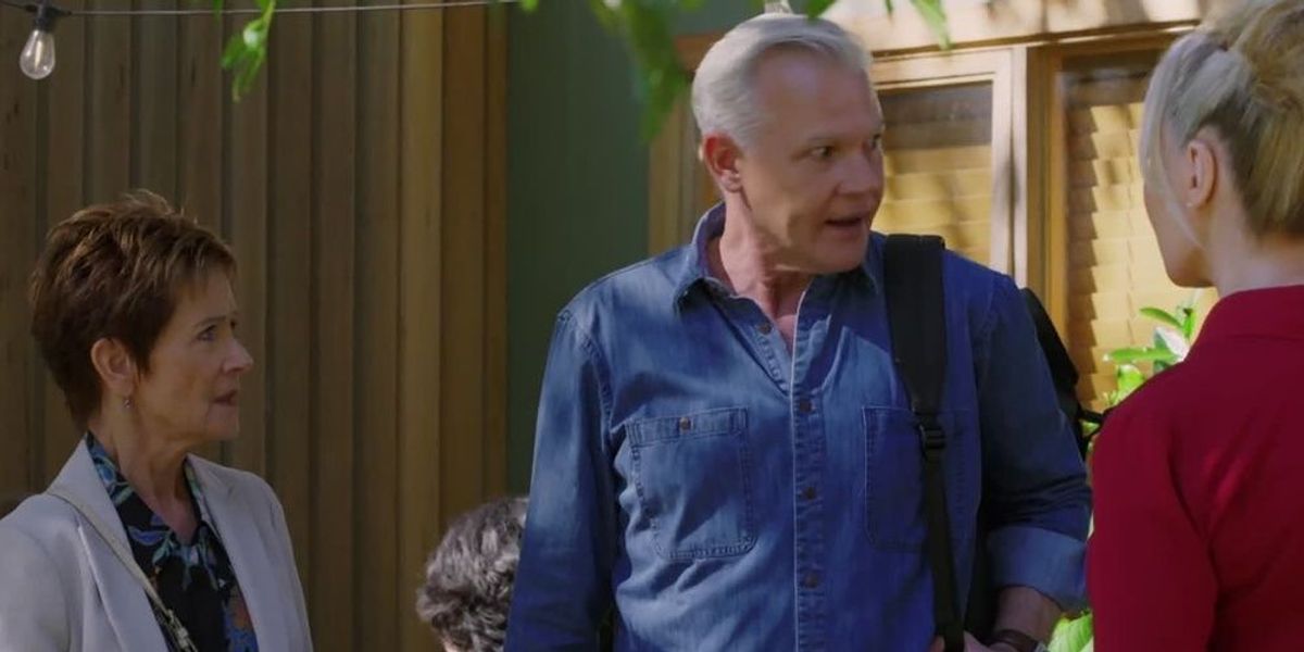 Neighbours: A New Chapter - S39 - Aflevering 198 online kijken