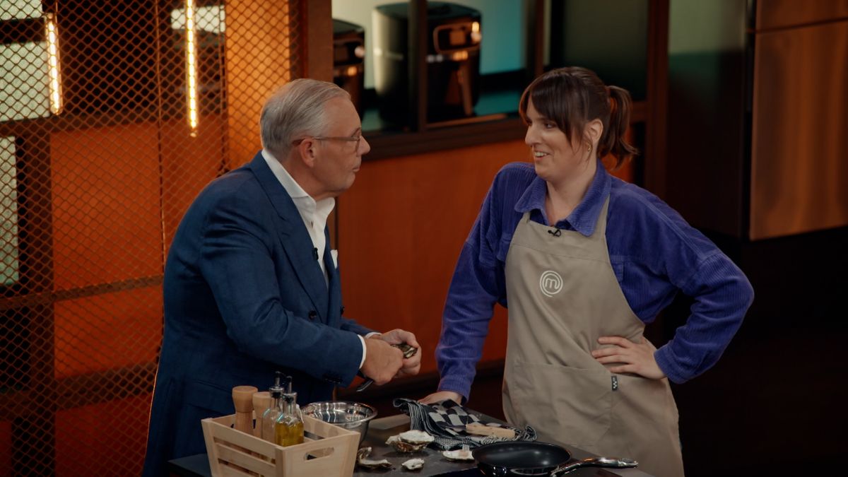 Sarah Vandeursen ontdekt de sluitspier van een oester online kijken